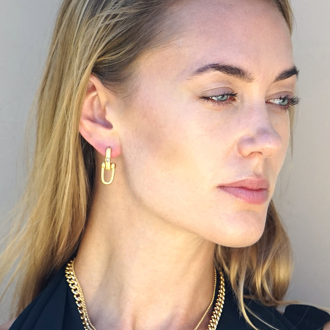 GOLD BRIONI HORSESHOE EARRINGS – Tat2 Designs